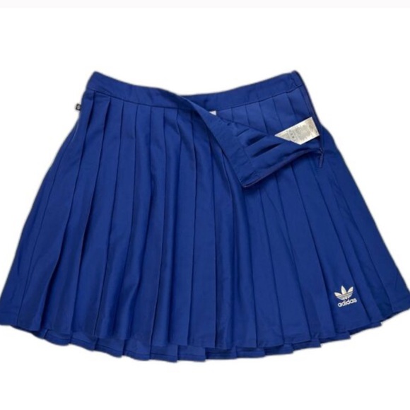adidas | Skirts | Adidas Originals Logo Hem Pleated Skirt Royal Victory ...